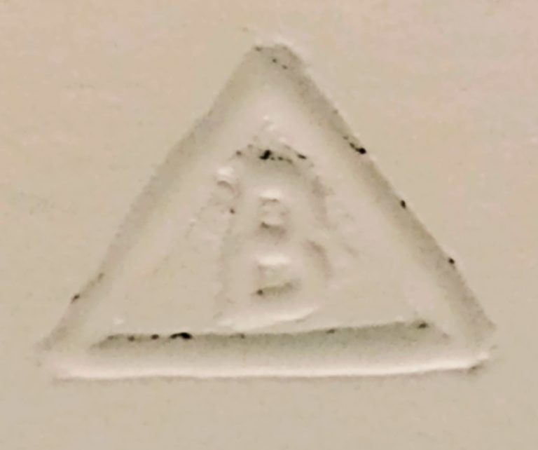Glass Manufacturers Marks on Bottles & Other Glassware, Page 1
